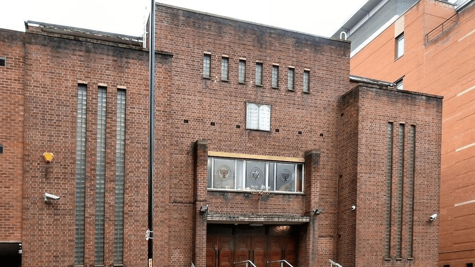 Jews in Manchester: The History of the Community and Synagogue ...